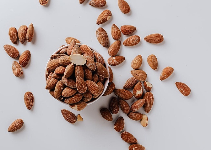 Giftige Mandeln in Umlauf gebracht - Festnahmen auf Mallorca